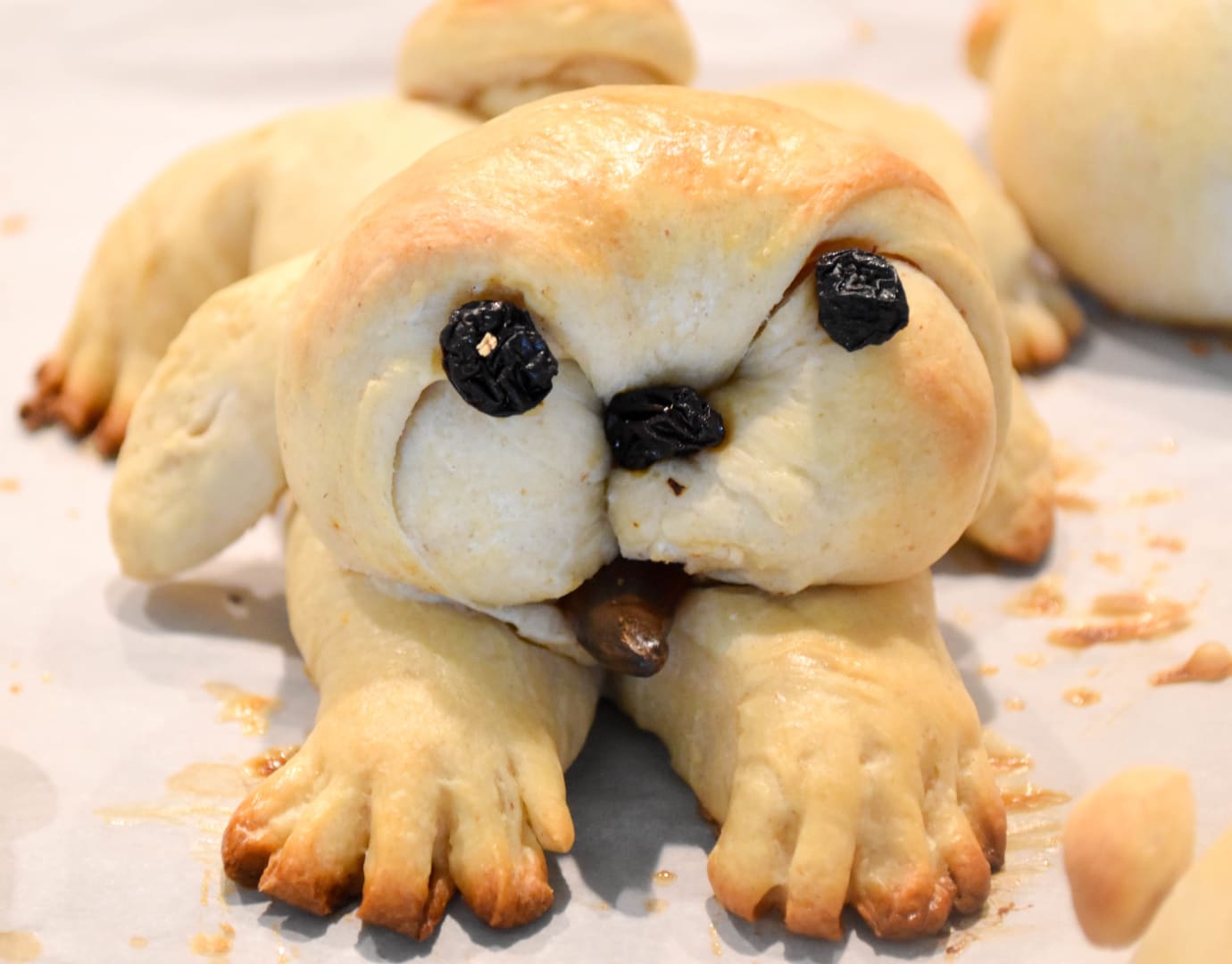 dog shaped bread loaf
