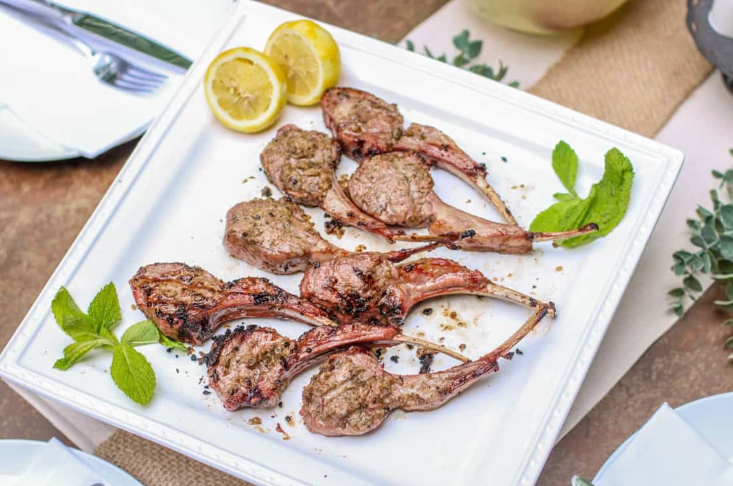 how to cook lamb cutlets on weber q
