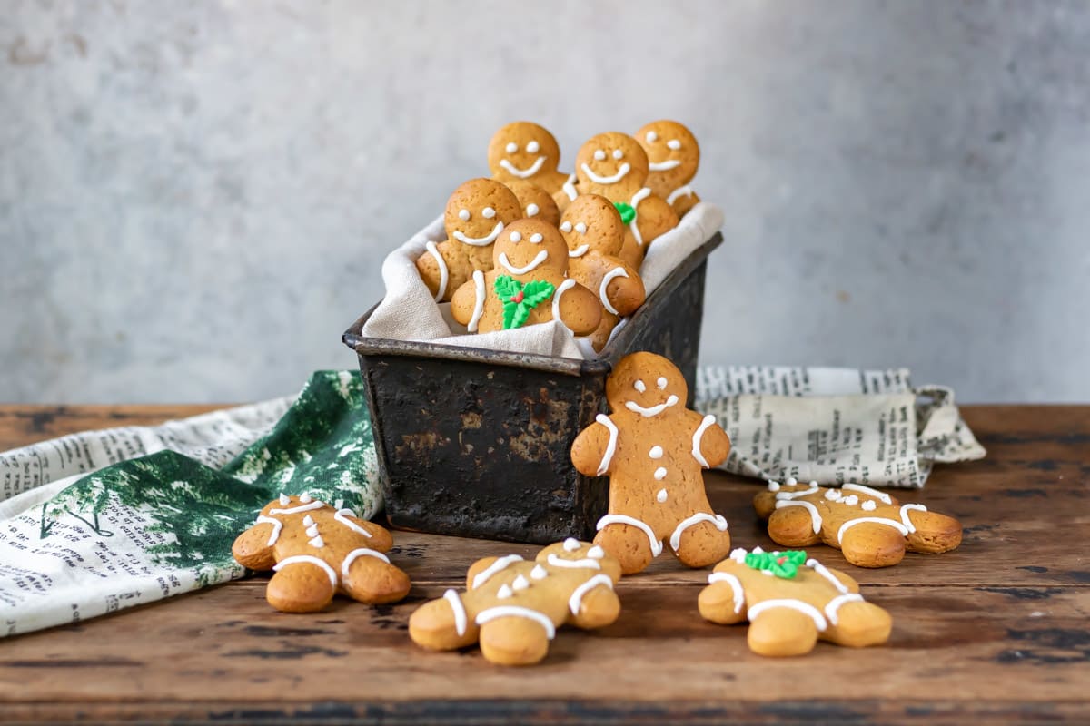 how to make vegan gingerbread man