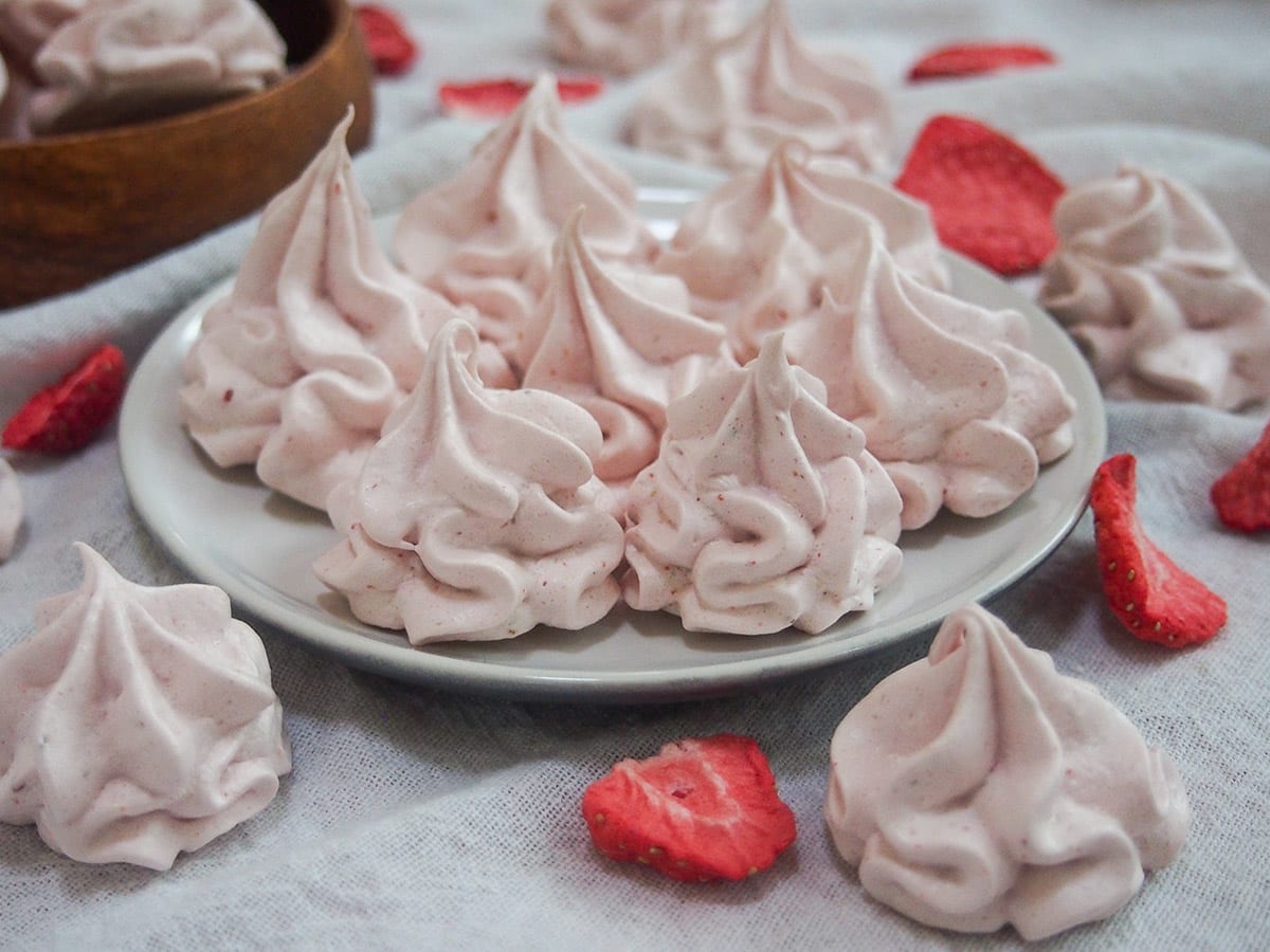 how long to bake meringue drops