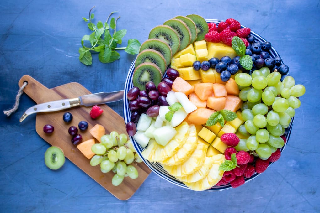 How to present strawberries on a platter store