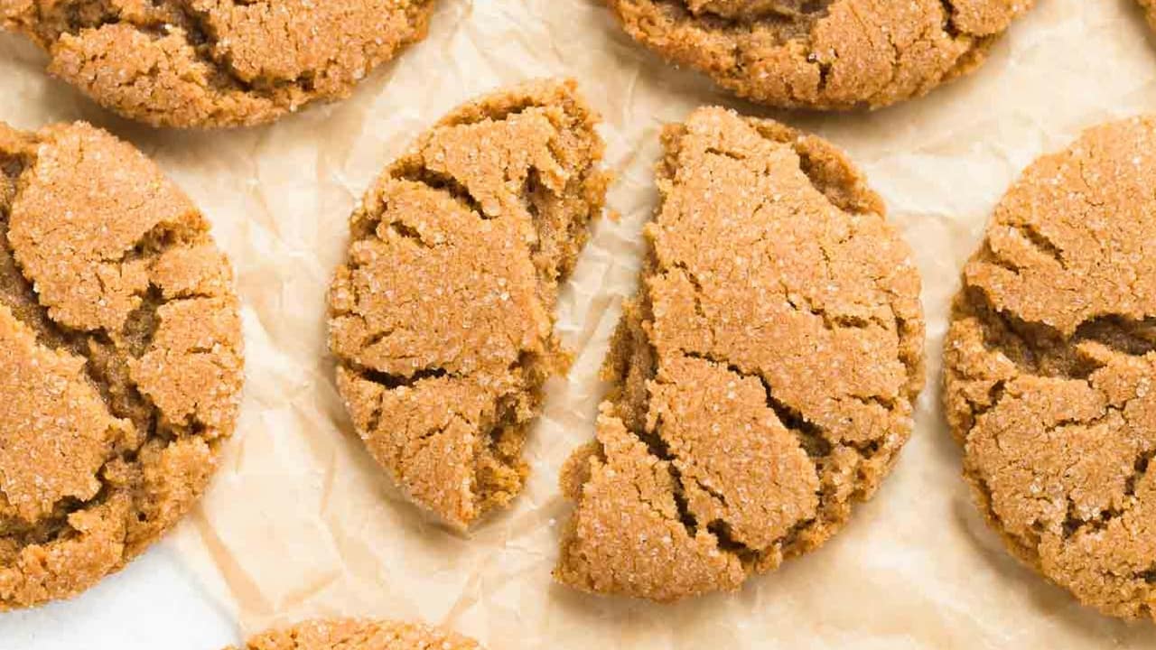 how to make ginger snap cookies