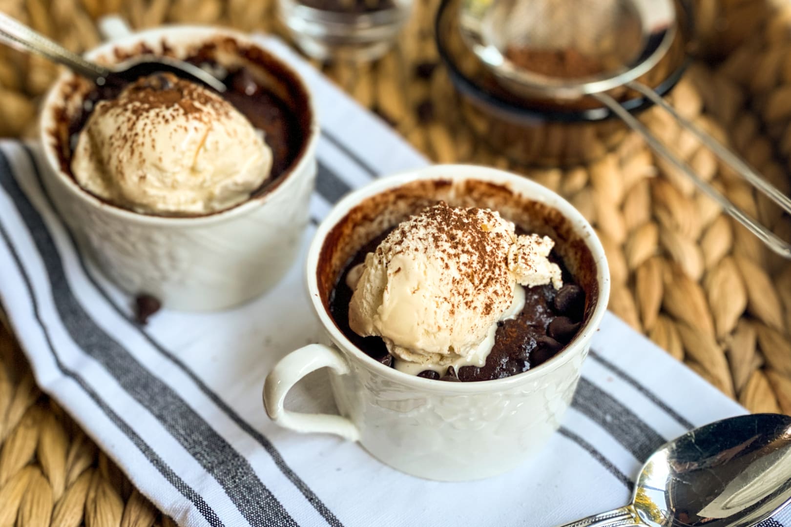 nutella cake microwave