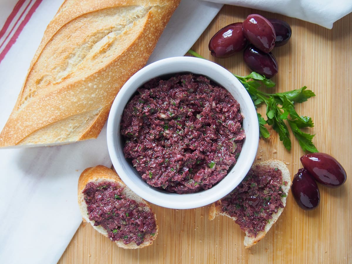how to make olives tapenade