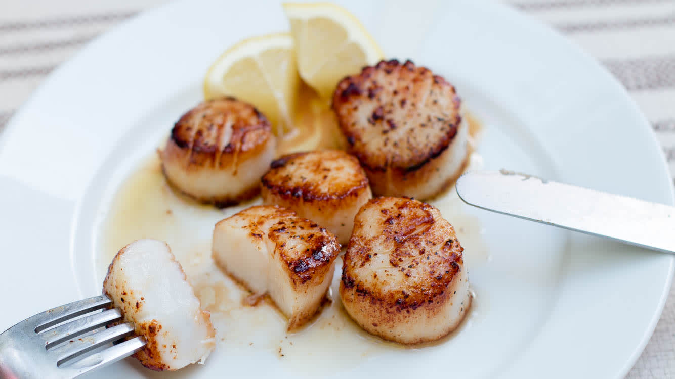 simple sauteed scallops