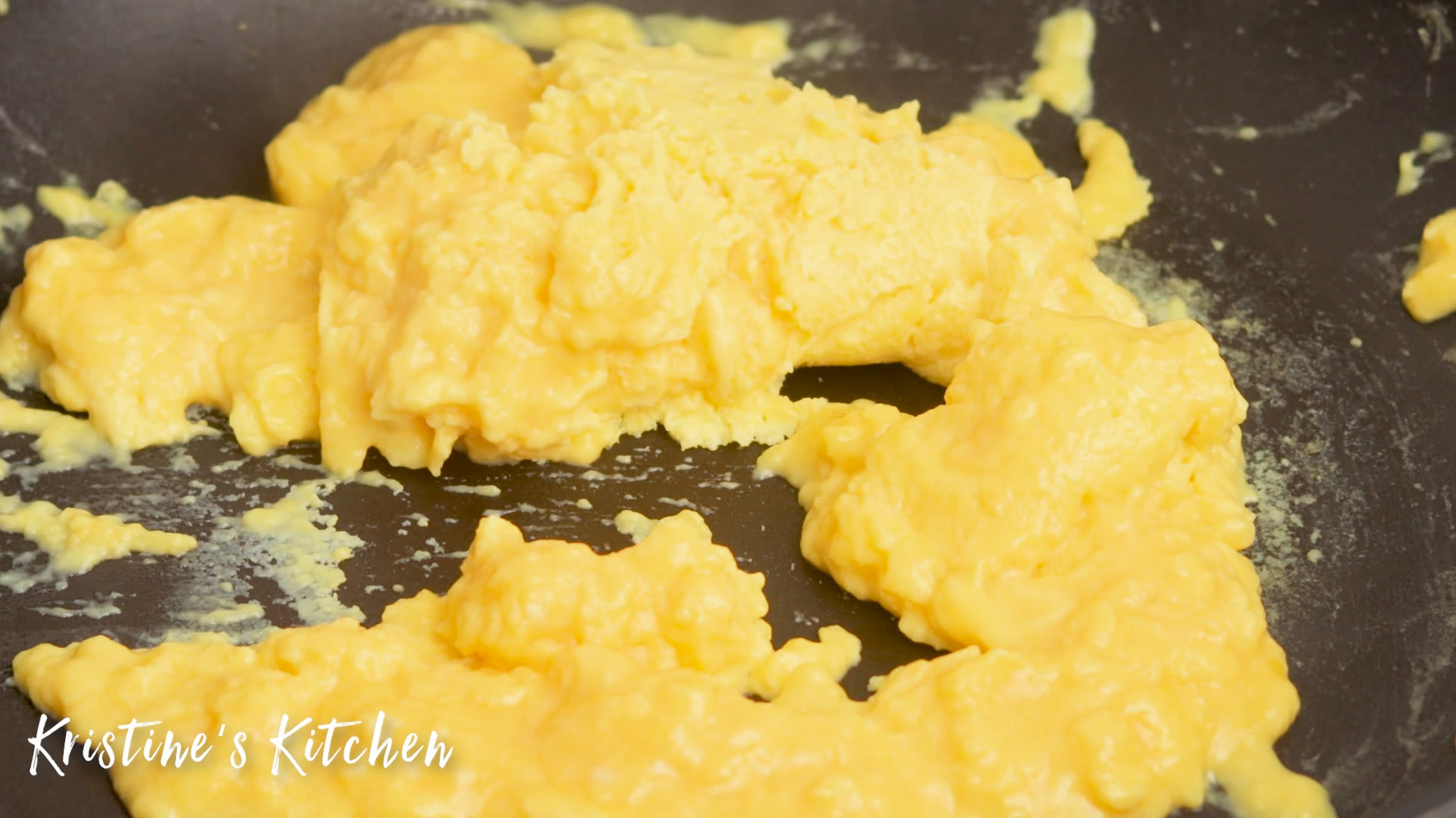 how to make scrambled eggs kitchn