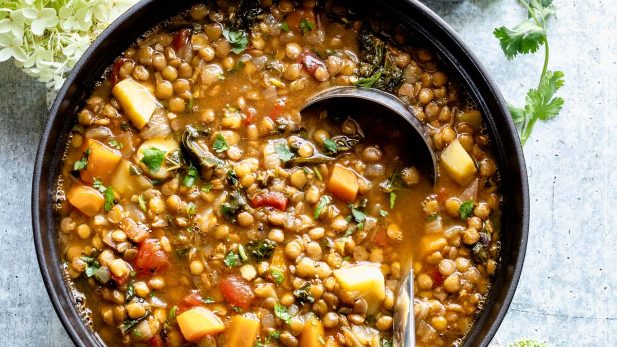 how long is cooked lentil soup good for