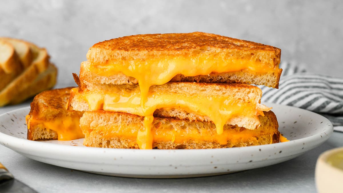 how to cook cheese sandwich at home