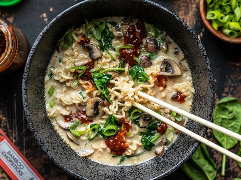 how to cook mushrooms in ramen